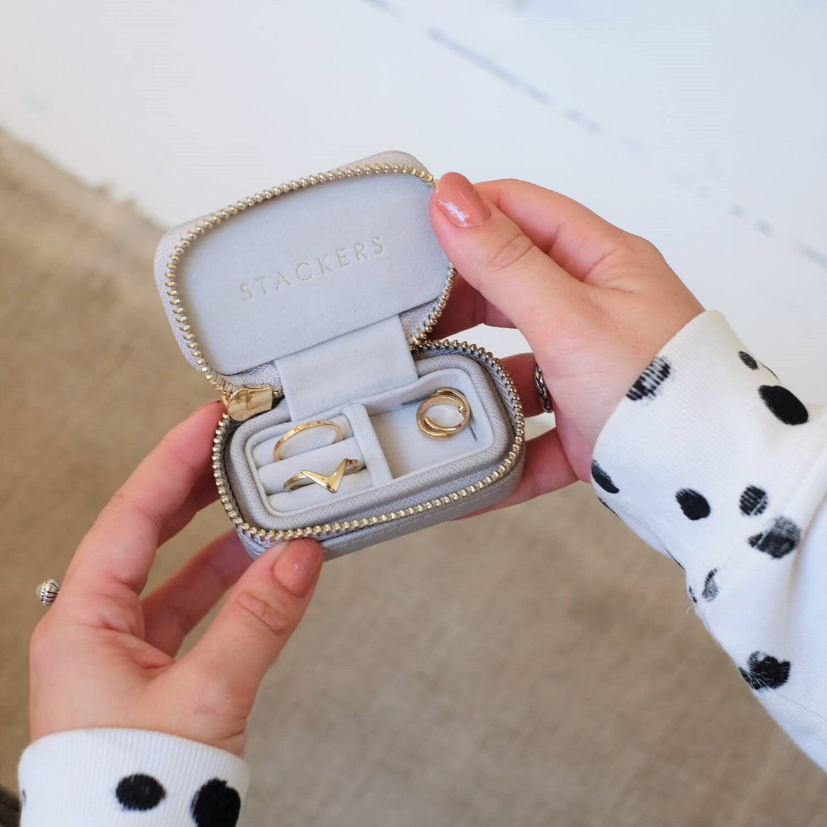 ～3000円（税別） – STACKERS LONDON