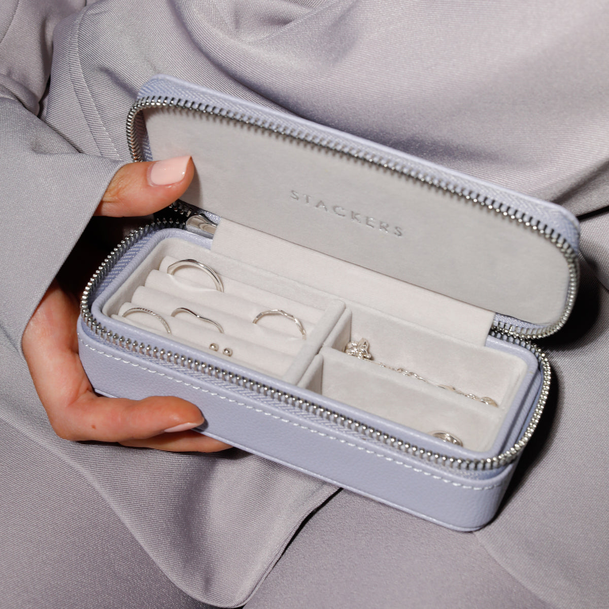 Stackers Taupe Medium Travel Jewellery Box – STACKERS LONDON